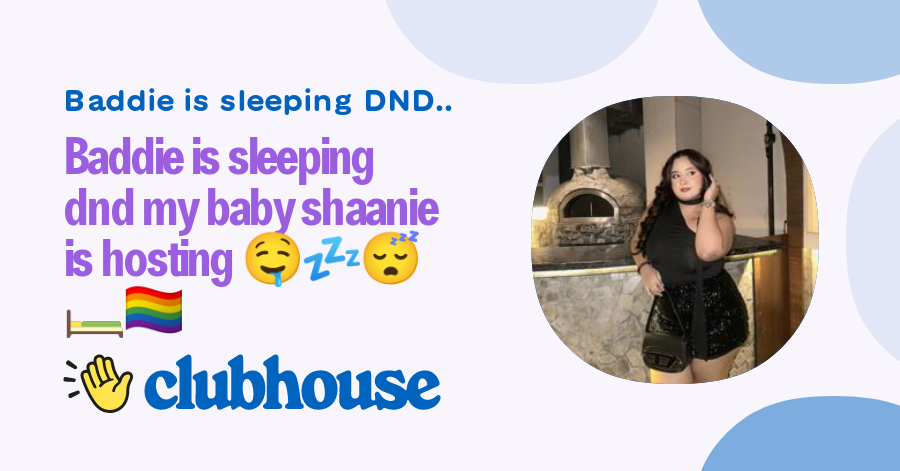 Baddie is sleeping dnd my baby shaanie is hosting 🤤💤😴🛏🏳️‍🌈